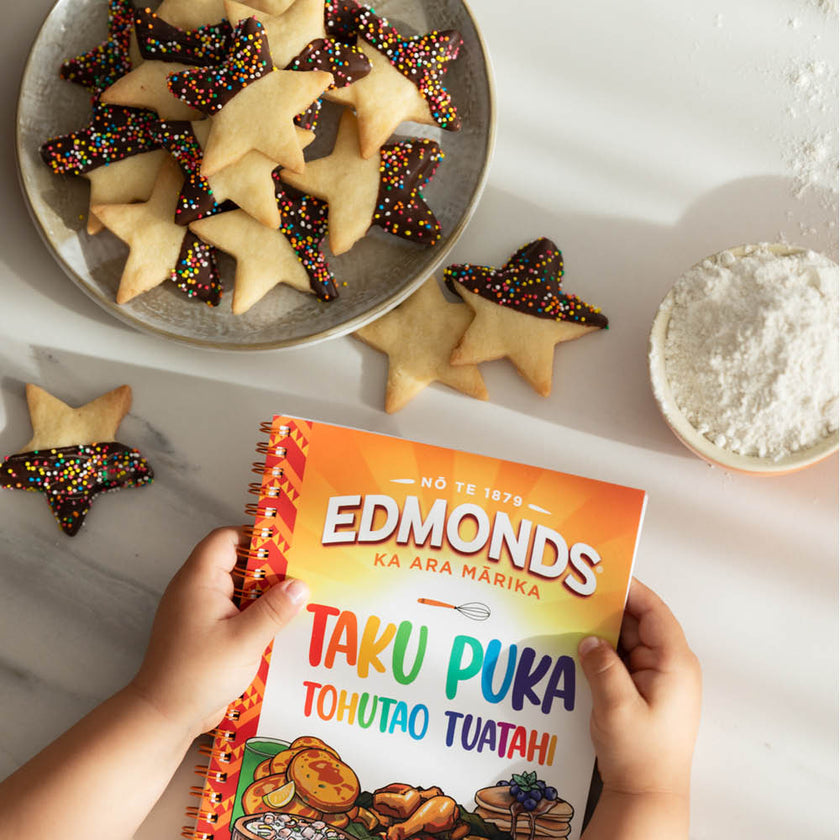 Taku Puka Tohutao Tuatahi | Bilingual Cookbook | English & Te Reo Māori ...